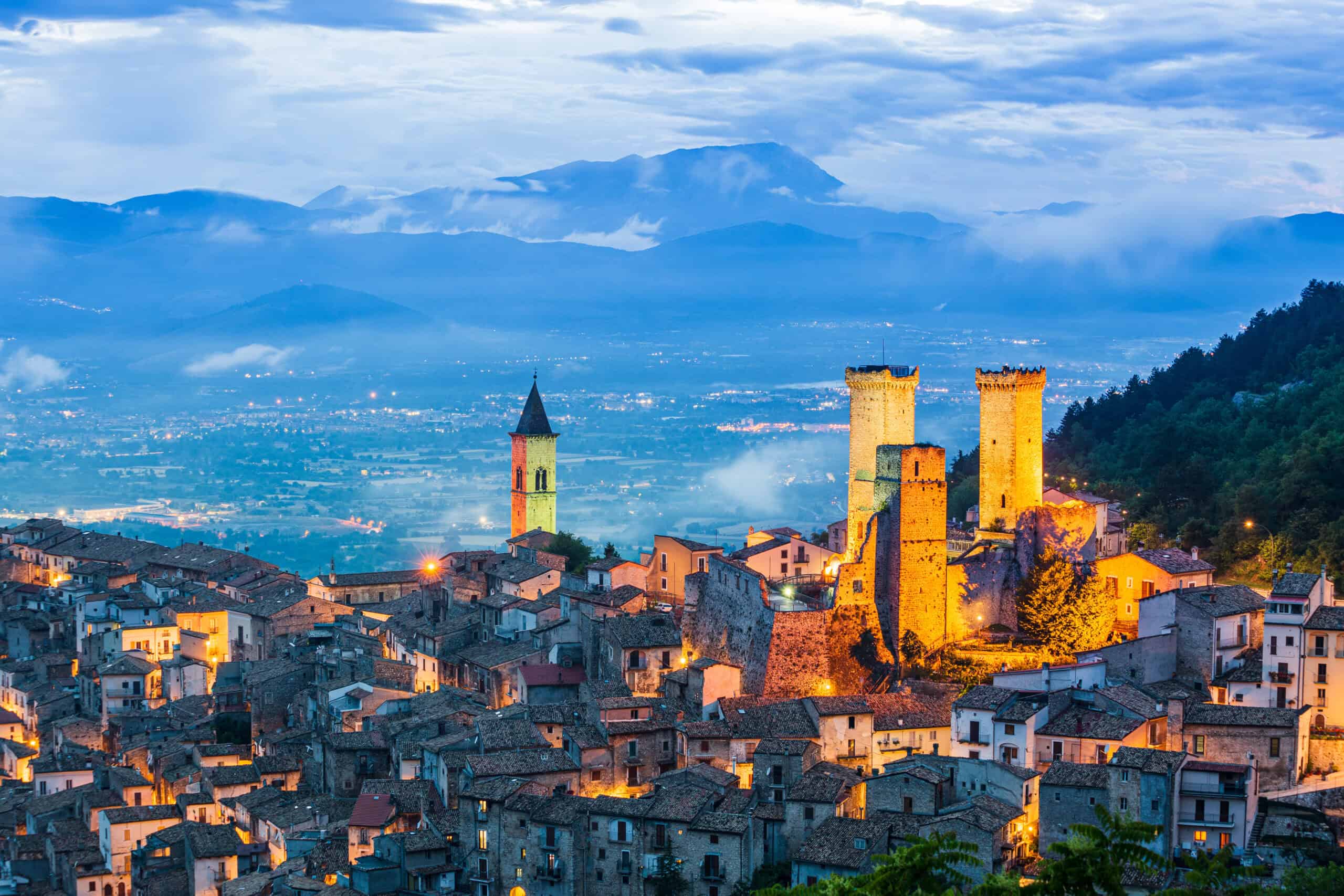 Pacentro Travel Guide - Discover Abruzzo, Italy